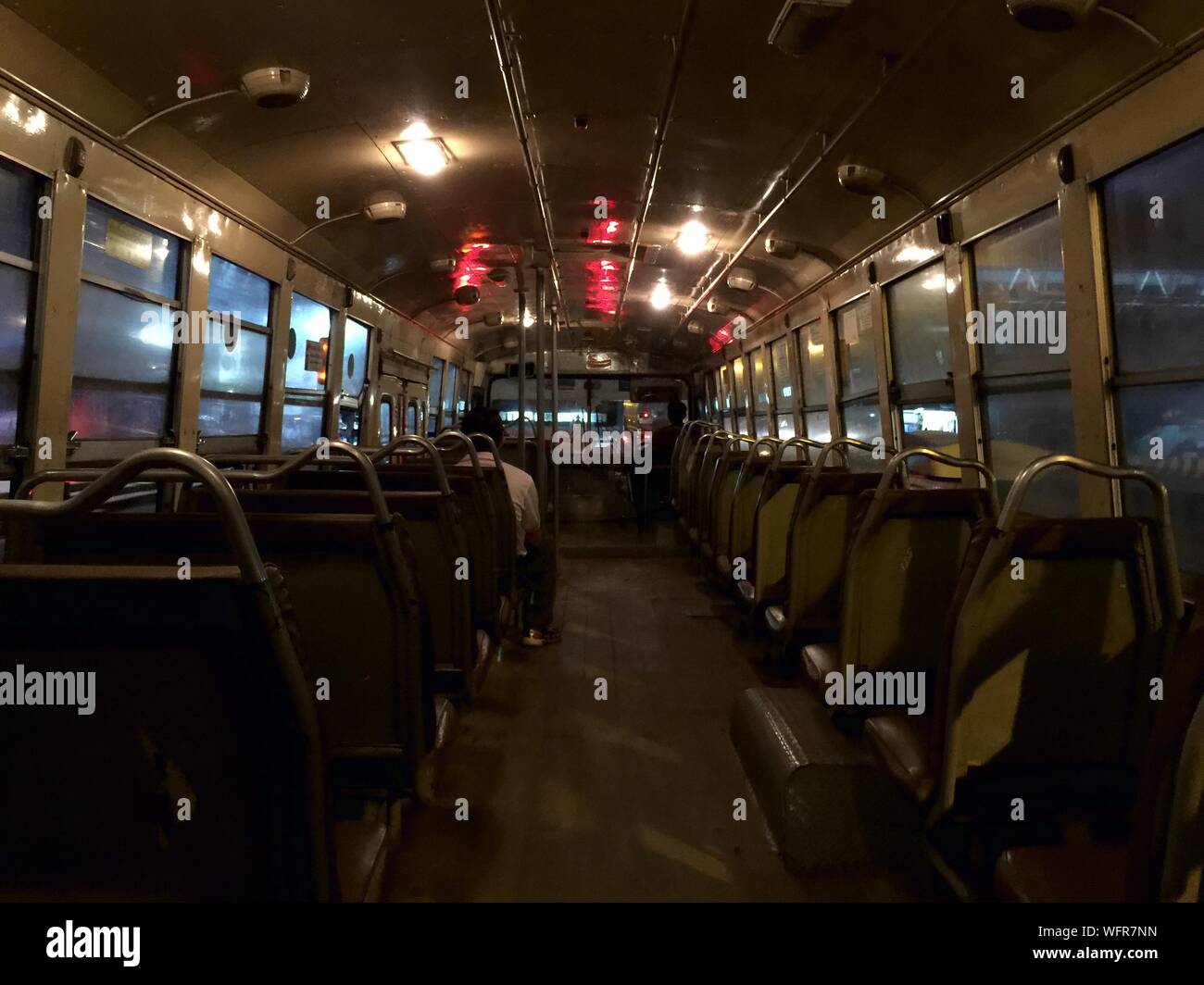 Men bus hi-res stock photography and images - Alamy