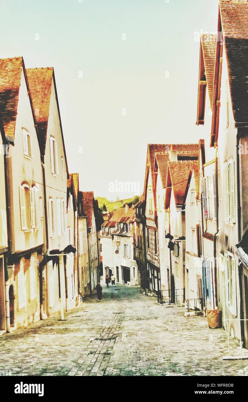 Buildings both sides street architecture hi-res stock photography and ...