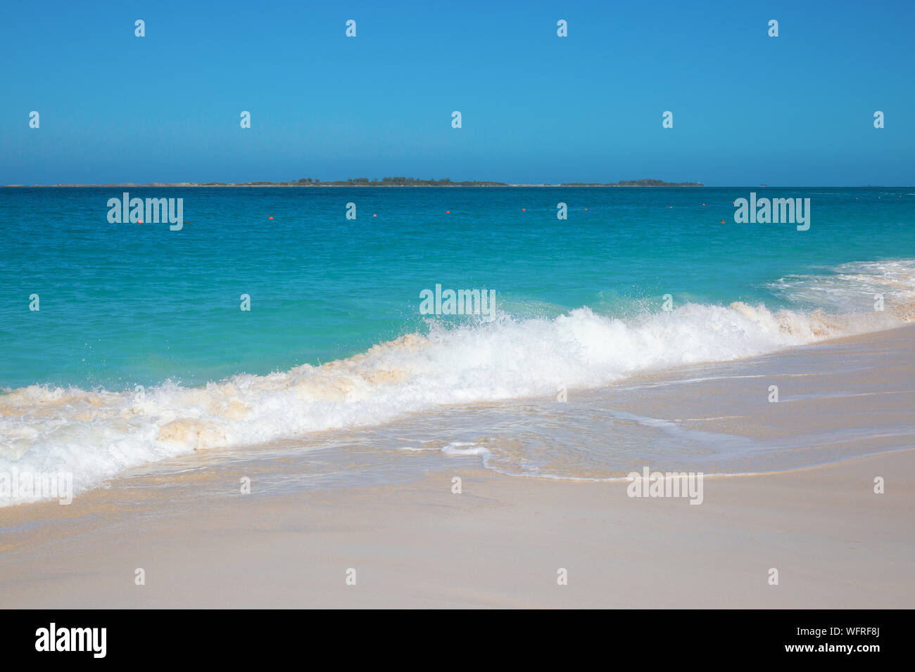 Cabbage beach on Paradise island in Nassau, Bahamas Stock Photo - Alamy