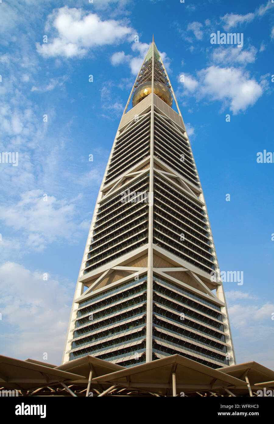RIYADH - AUGUST 22: Sunset light at Al Faisaliah tower facade on August ...