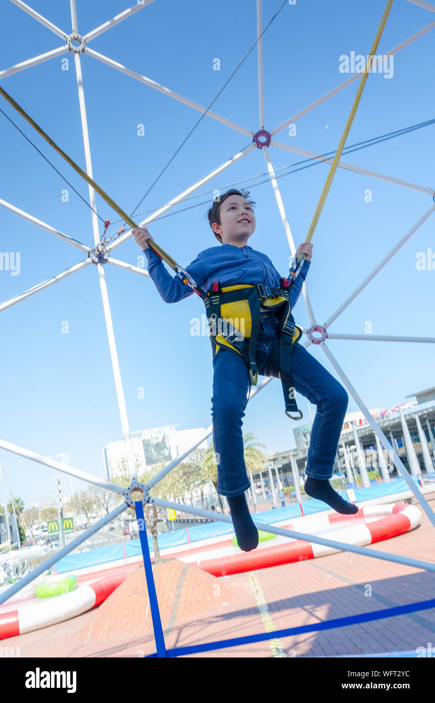 Bungee ride hi-res stock photography and images - Alamy