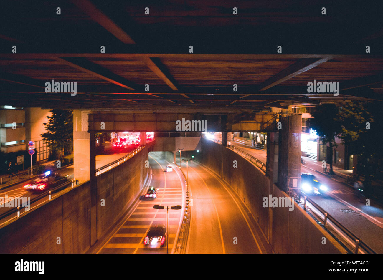 Underpass at night hi-res stock photography and images - Alamy
