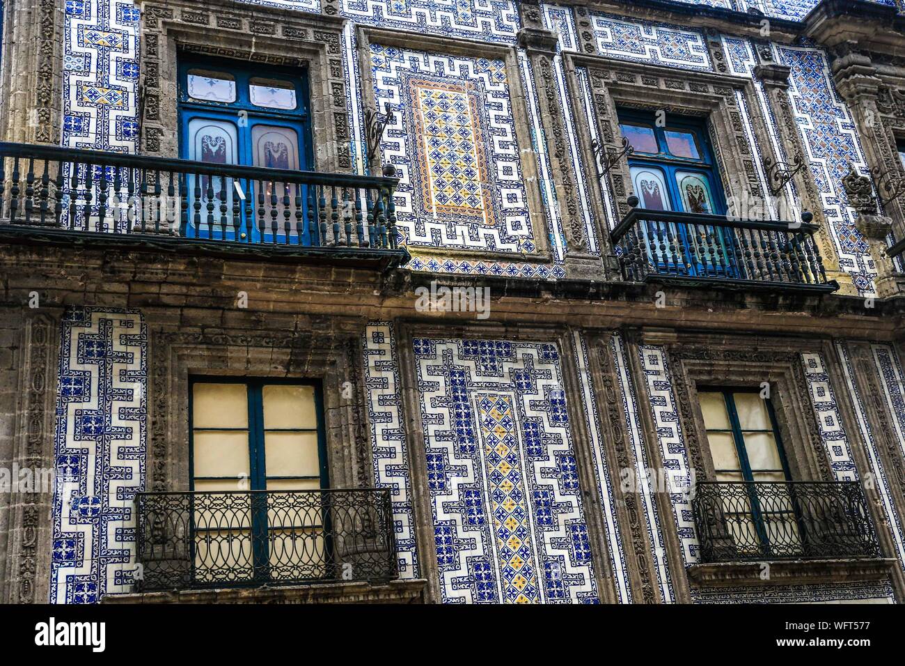 La casa de los azulejos mexico city hi-res stock photography and images ...