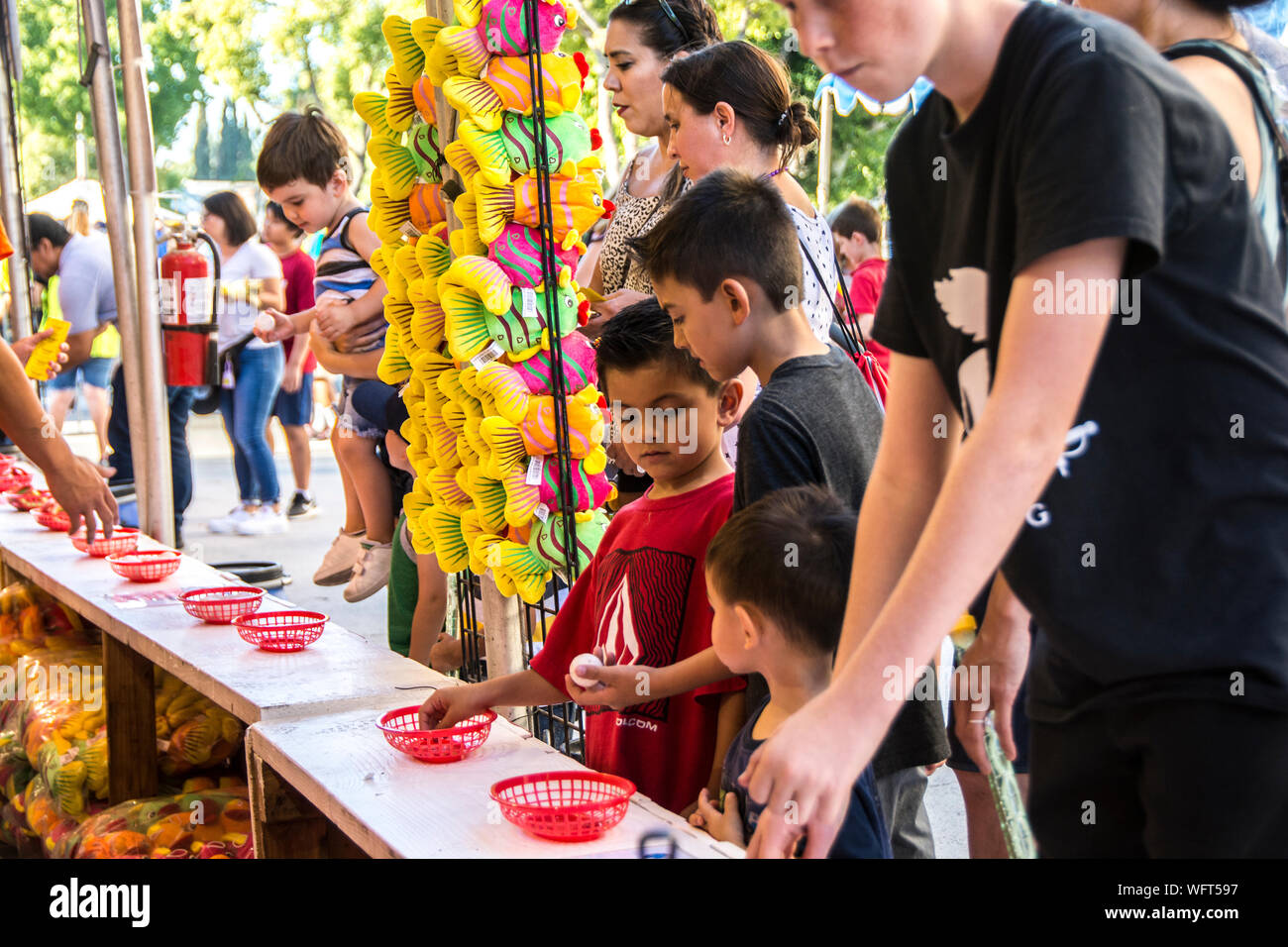 Kids carnival booth hi-res stock photography and images - Alamy