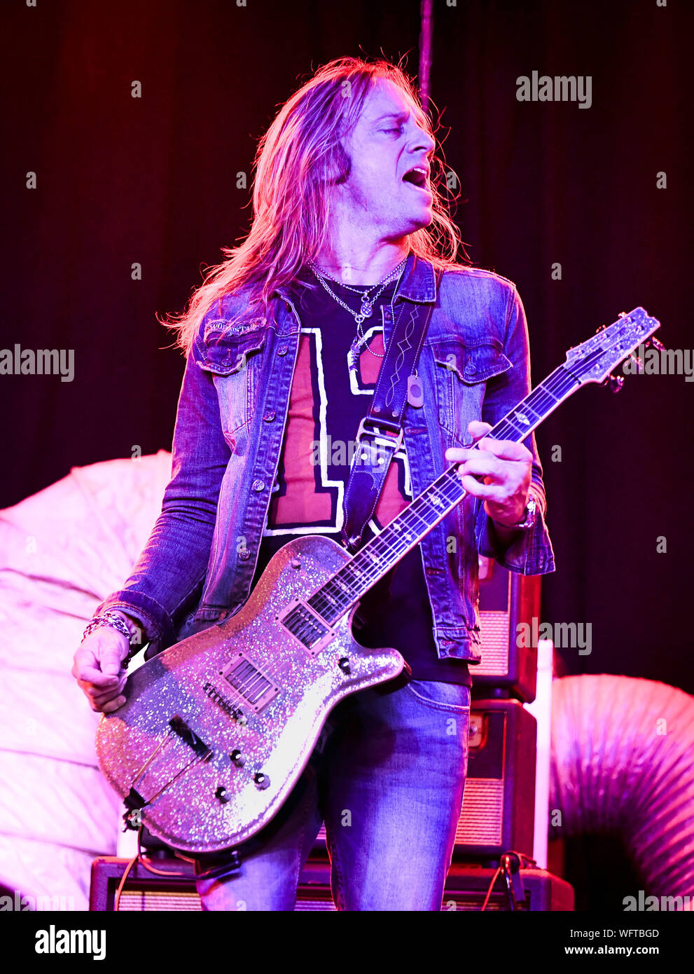 August 30, 2019, San Juan Capistrano, CA, U.S: Tony Higbee, Guitar for ...