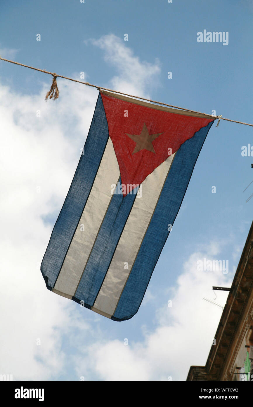 Hanging cuban flag hi-res stock photography and images - Alamy