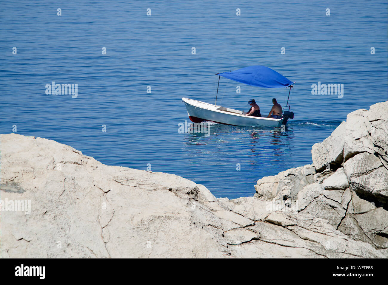 Speed boat close up aerial hi-res stock photography and images - Alamy
