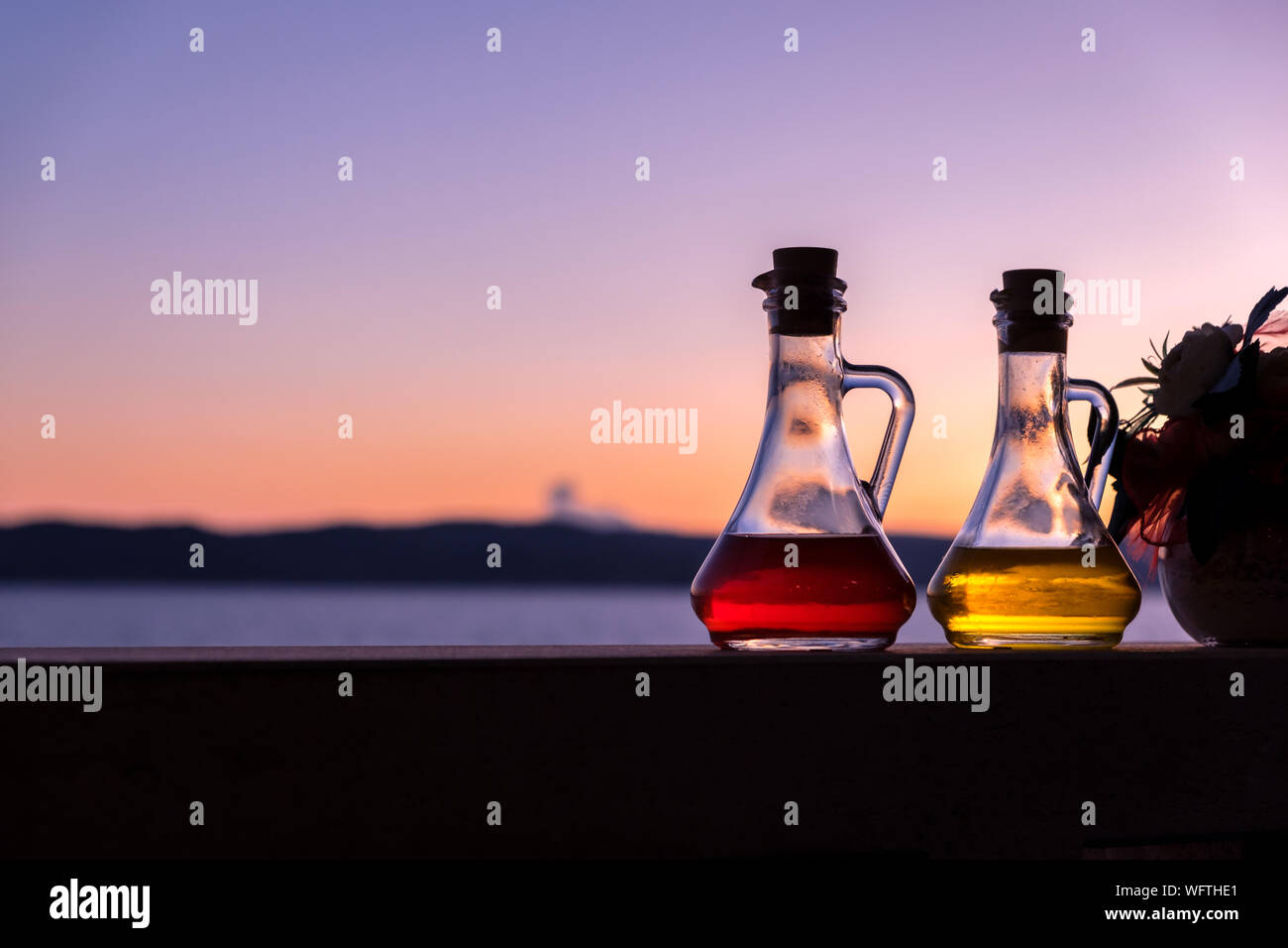 Oil restaurant hi-res stock photography and images - Alamy