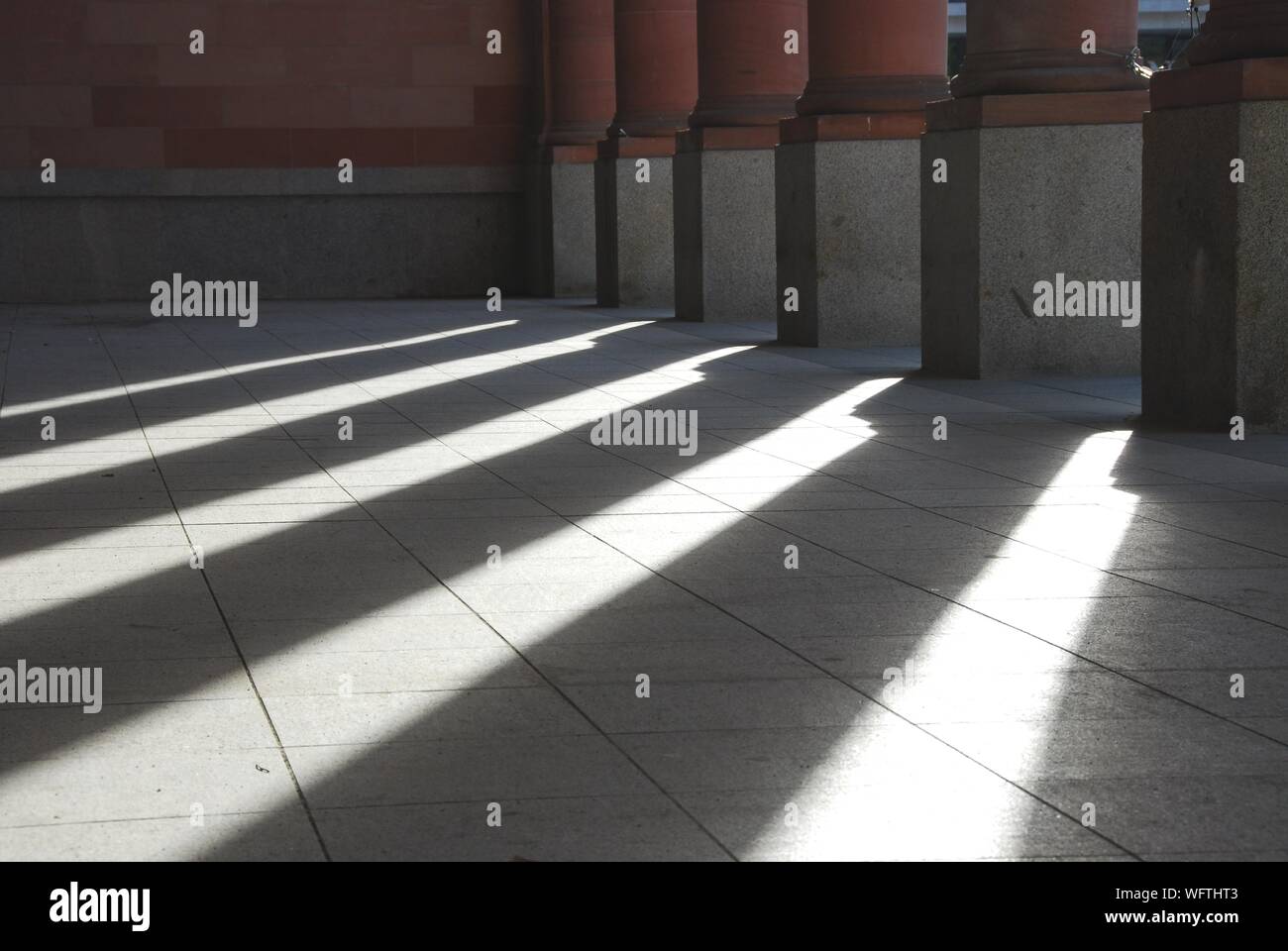 Column shadow hi-res stock photography and images - Alamy
