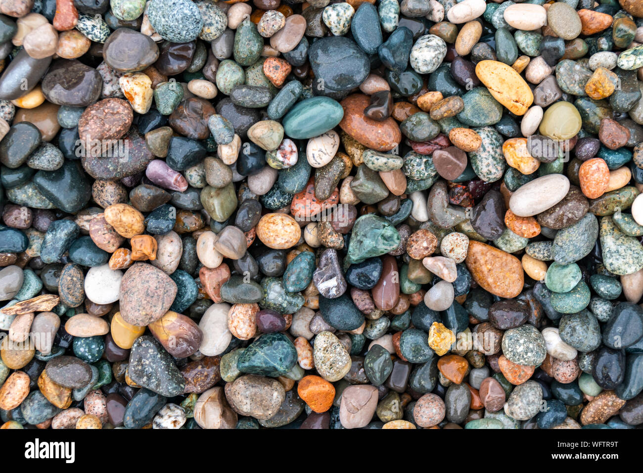 Pile of polished rocks colorful hi-res stock photography and images - Alamy