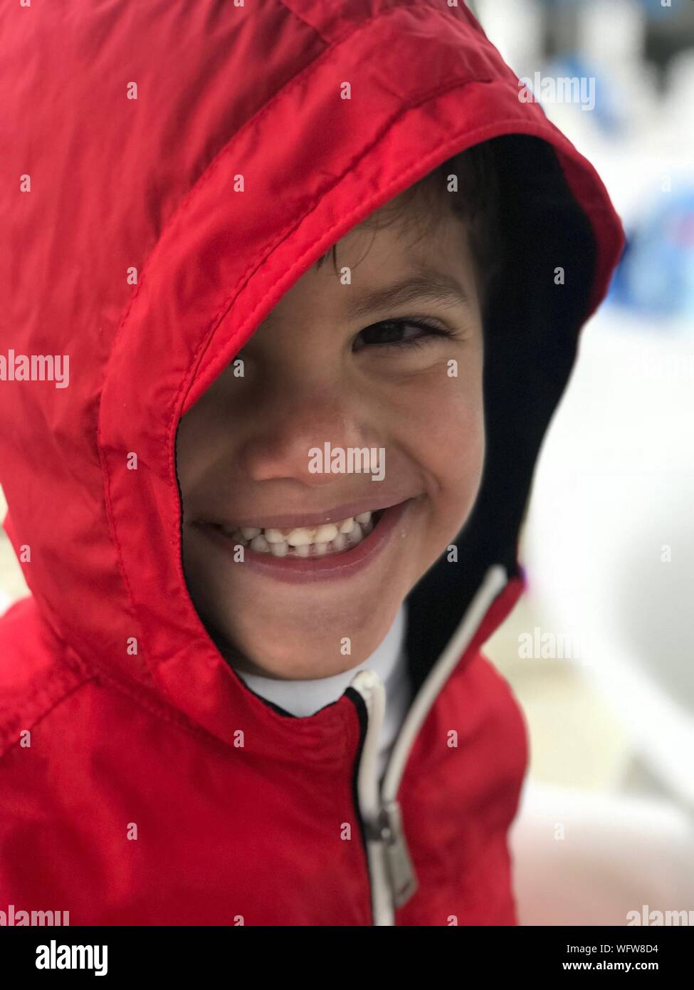 Boy red shirt hi-res stock photography and images - Alamy