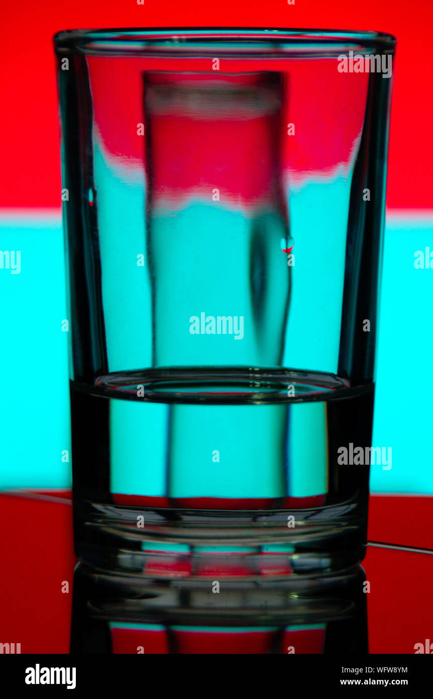 Refraction Of Light By Water Stock Photos & Refraction Of Light By ...