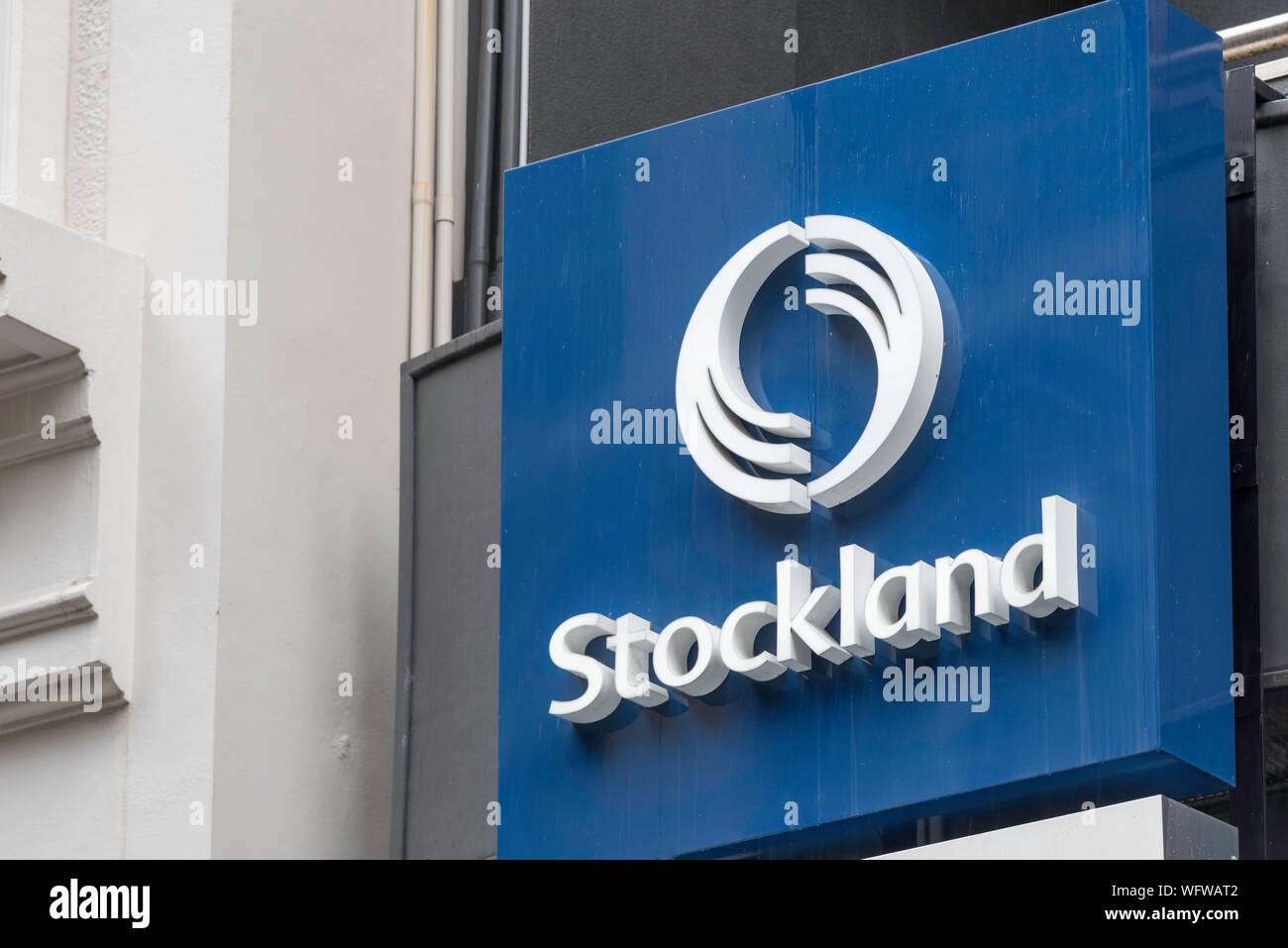 Corporate centres hi-res stock photography and images - Alamy