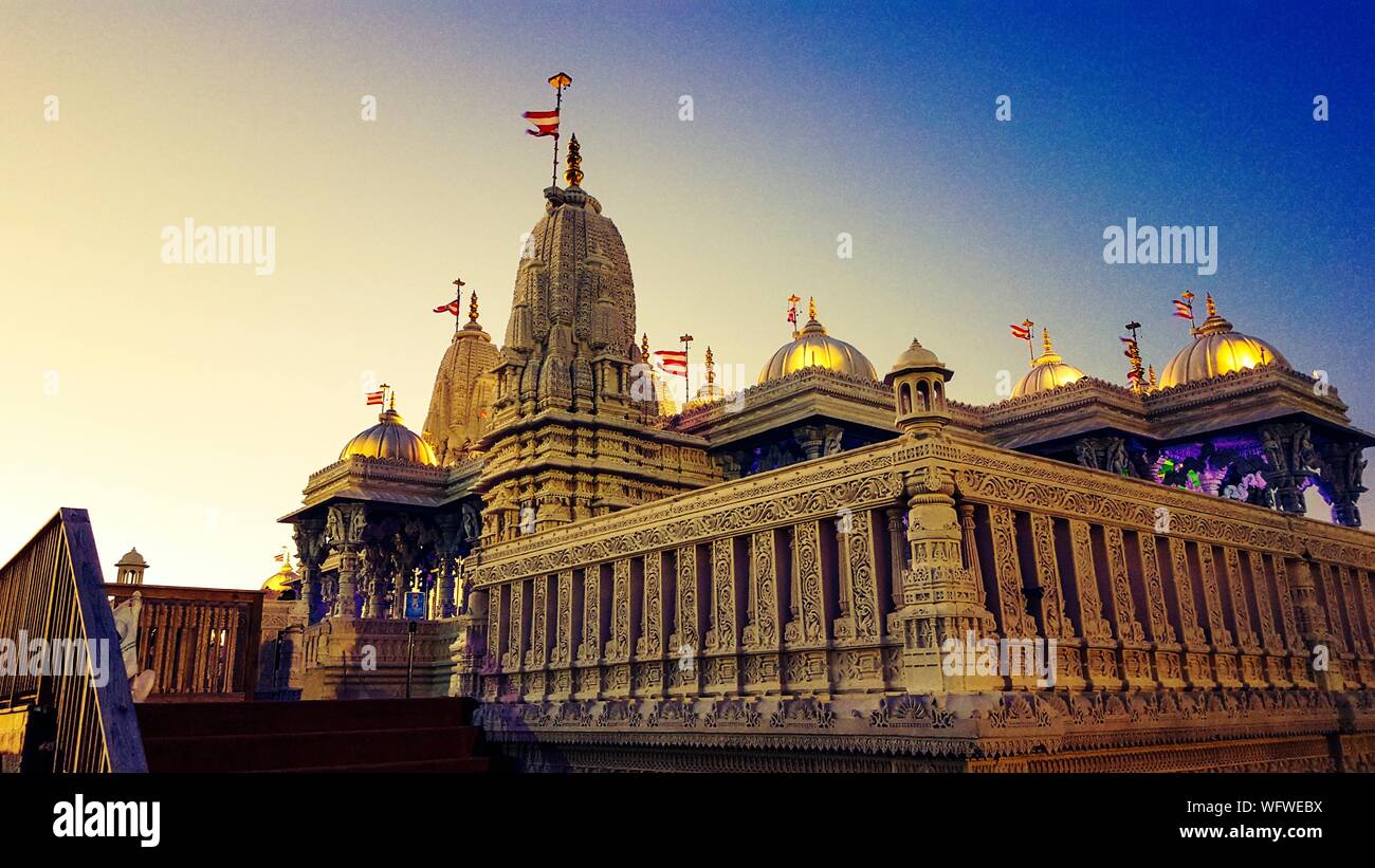 Baps swaminarayan mandir hi-res stock photography and images - Alamy