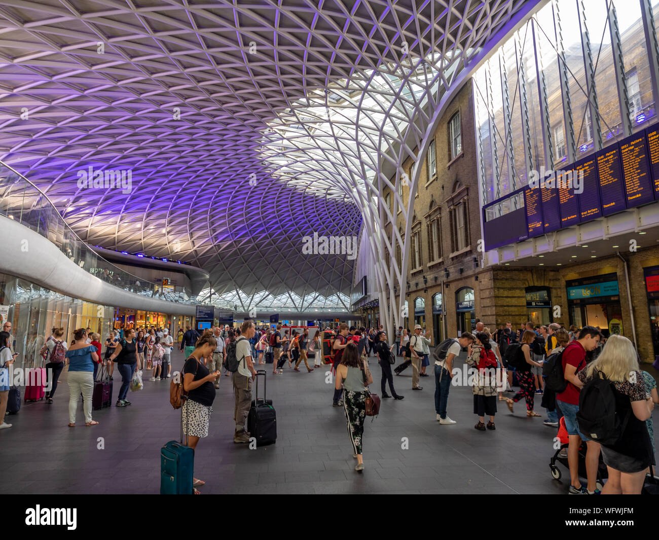 Kings Cross Station London Engl