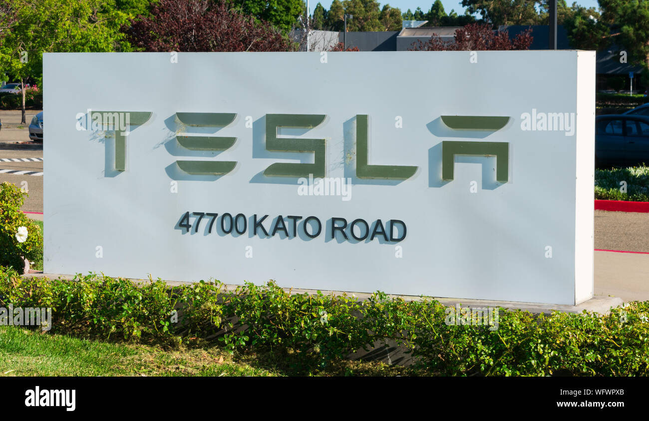 Tesla sign at the company office in Silicon Valley, high-tech hub of ...