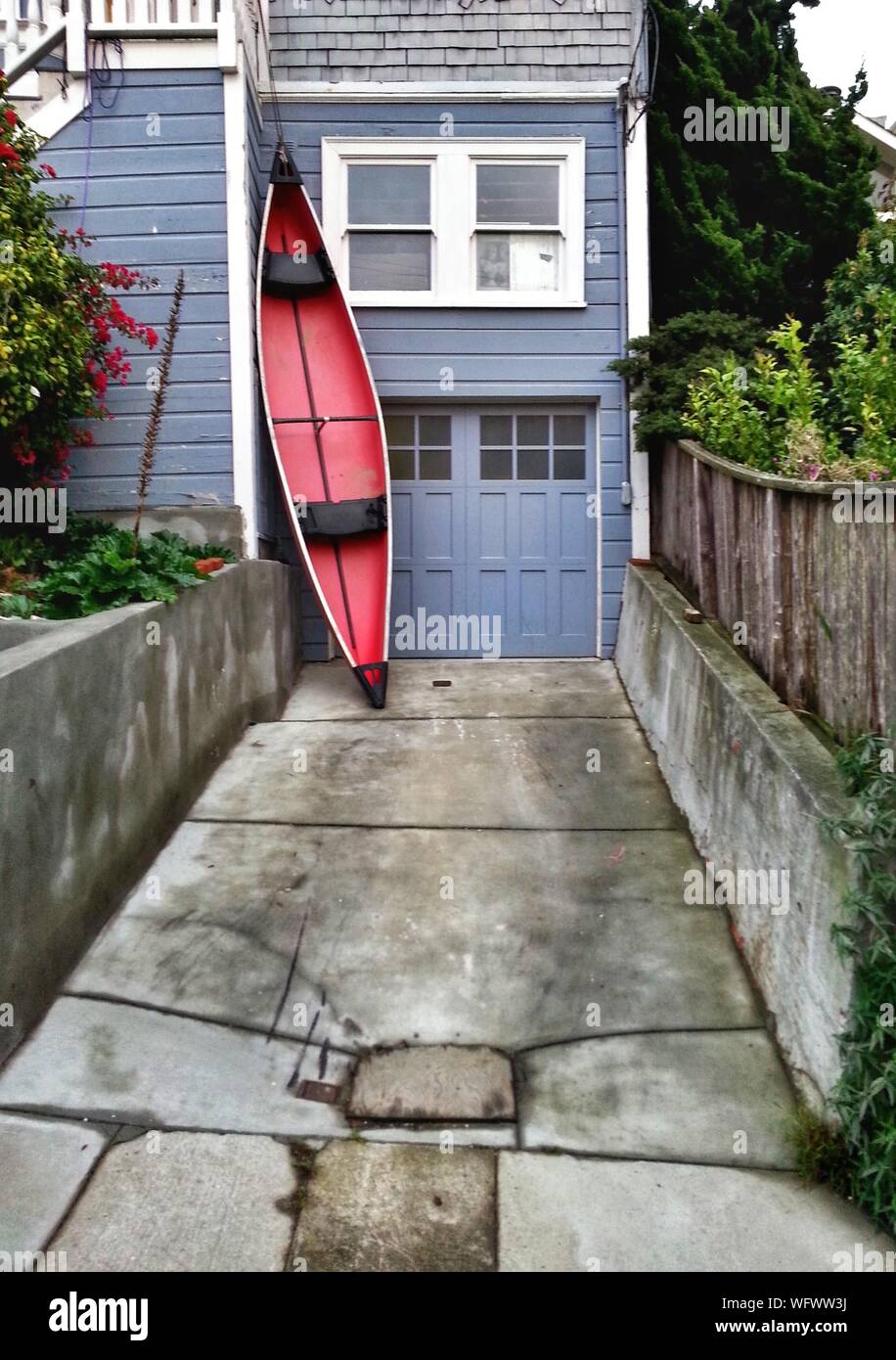 The leaning house hi-res stock photography and images - Alamy