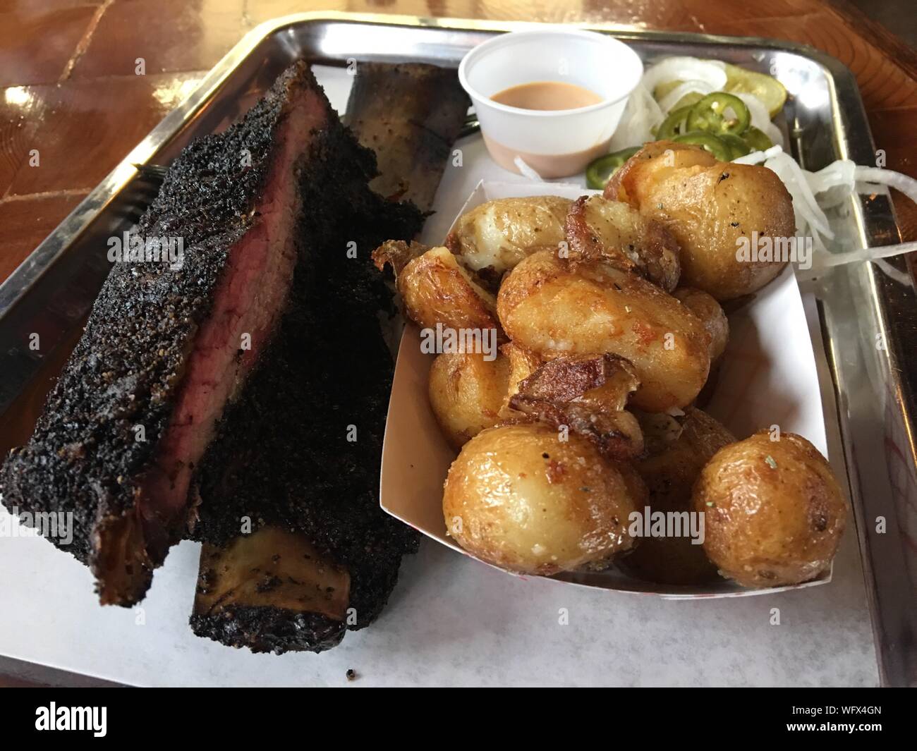 Fried beef ribs hi-res stock photography and images - Alamy