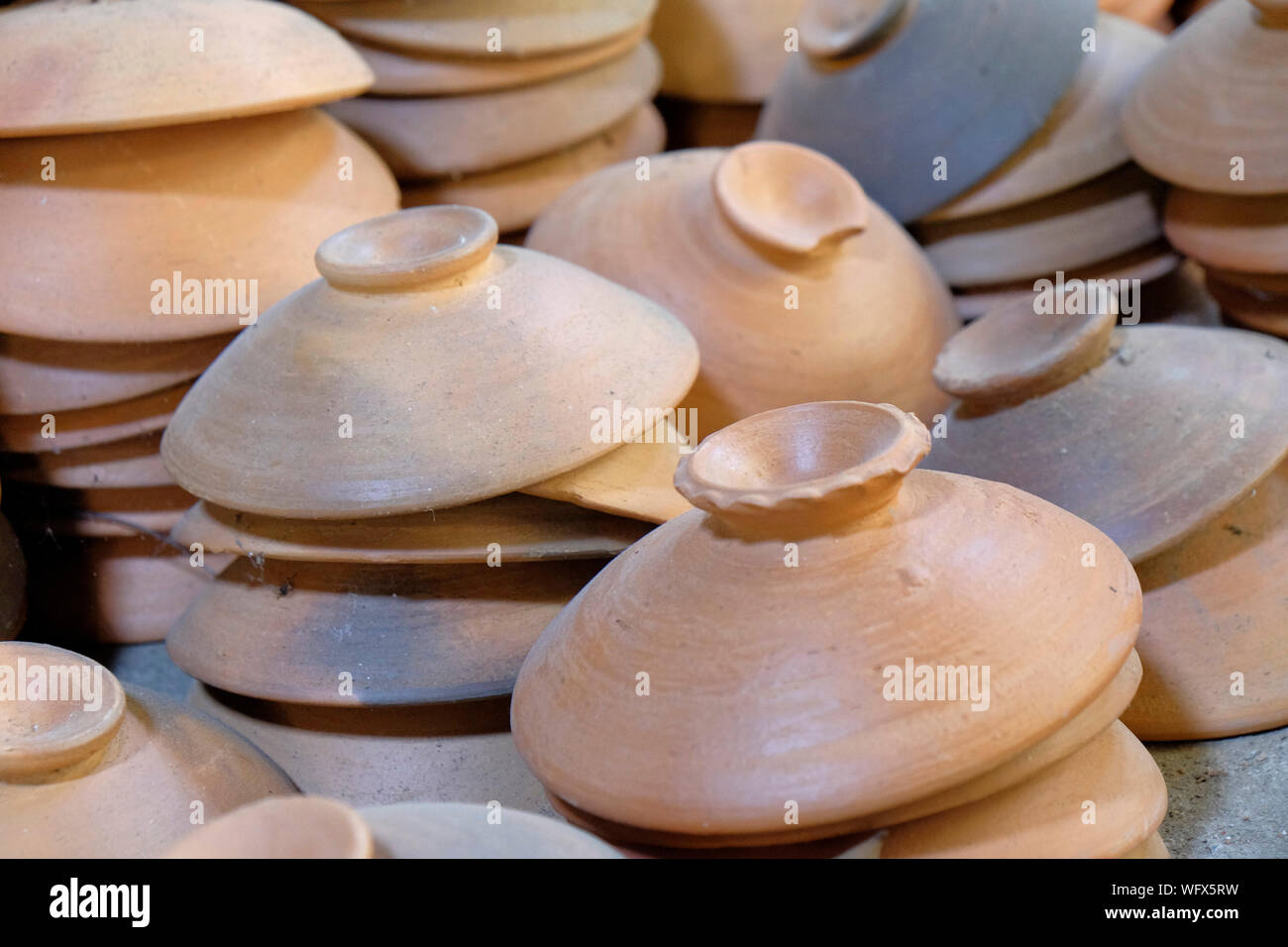 Mud objects hi-res stock photography and images - Alamy