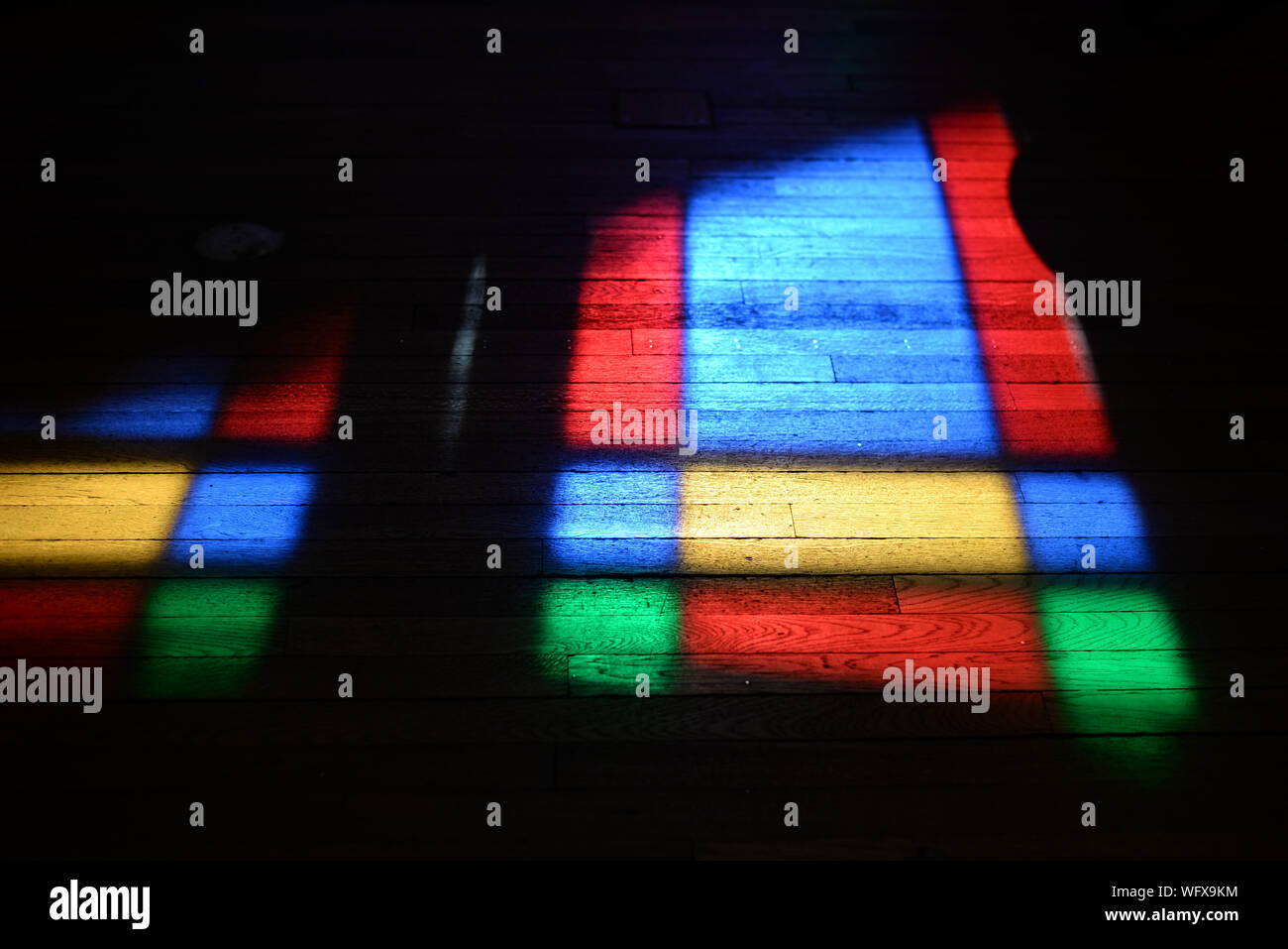Reflection painting hi-res stock photography and images - Alamy