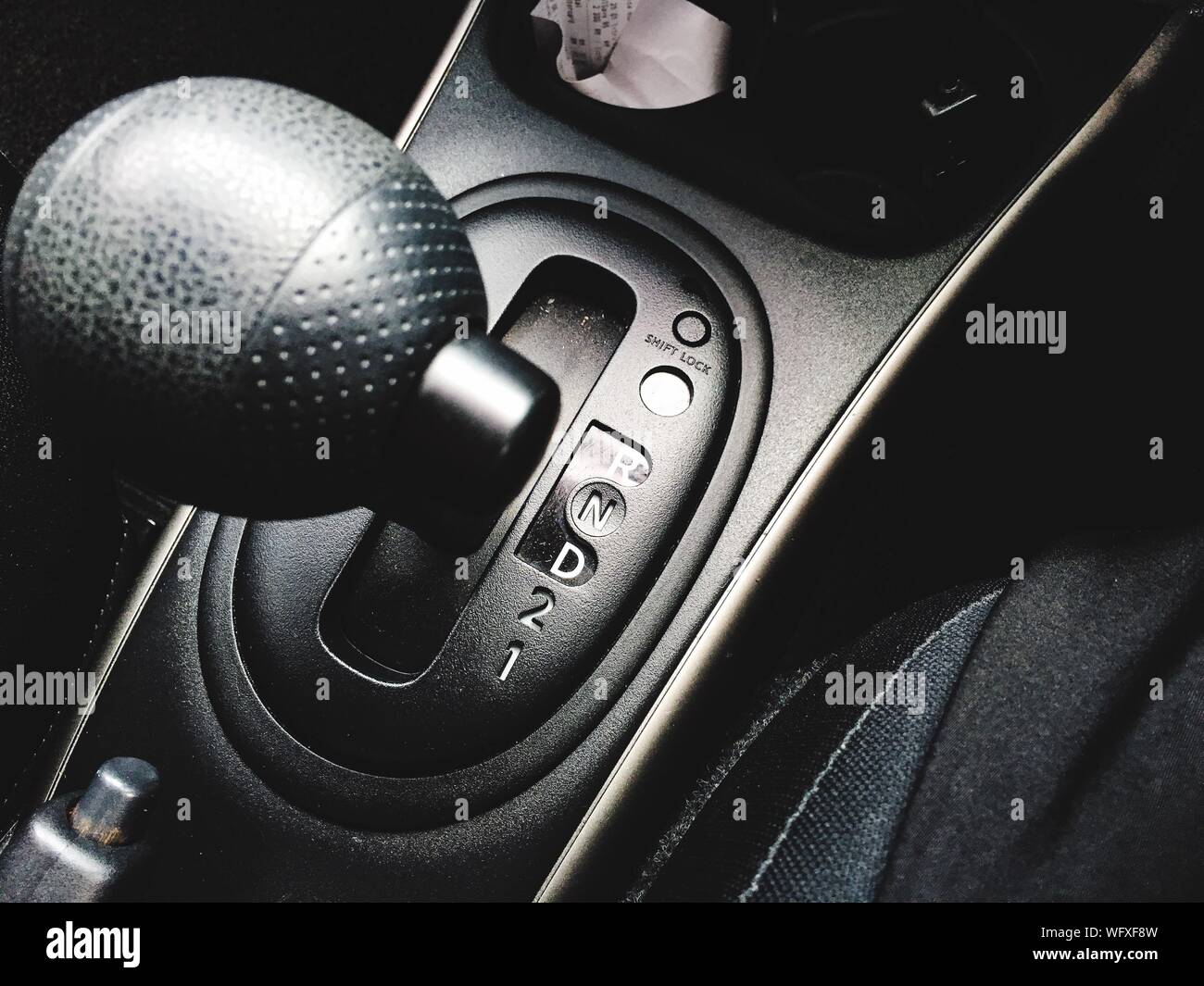 Car gearshift hi-res stock photography and images - Alamy