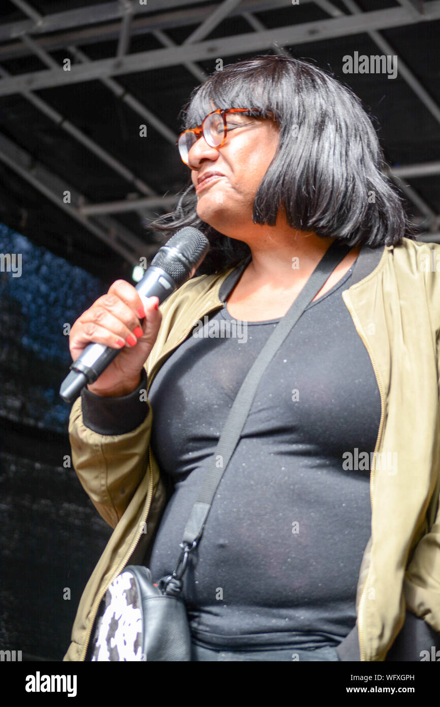 Diane abbot labour mp hi-res stock photography and images - Alamy