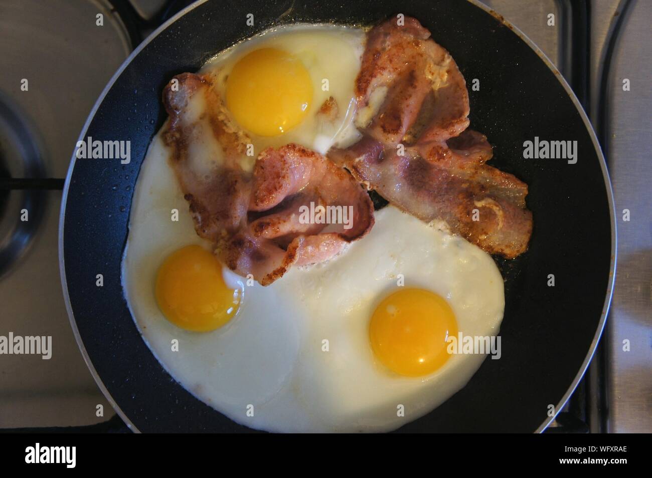 Eggs and meat hi-res stock photography and images - Alamy