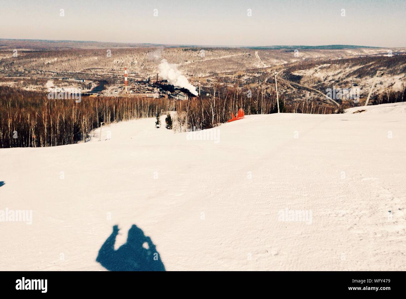 Human shadow hi-res stock photography and images - Alamy