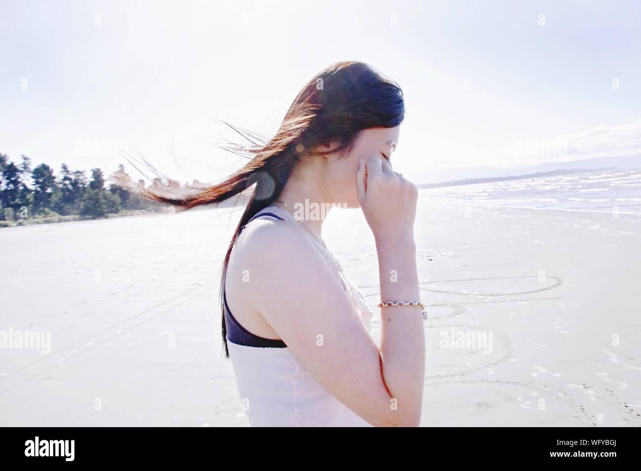 Young cheeks hi-res stock photography and images - Alamy