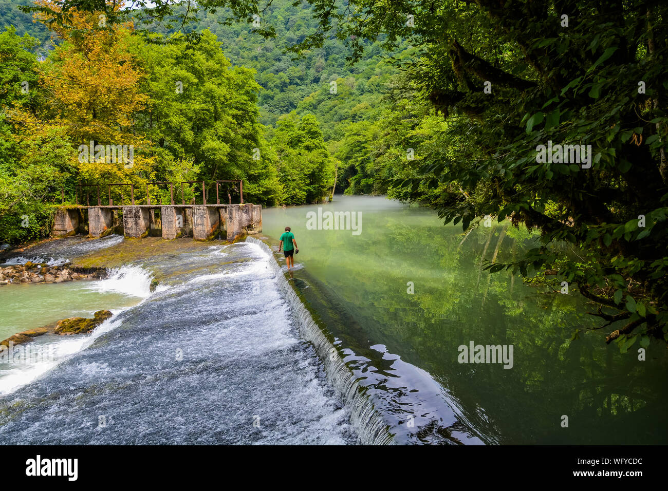 Rear of dam hi-res stock photography and images - Alamy