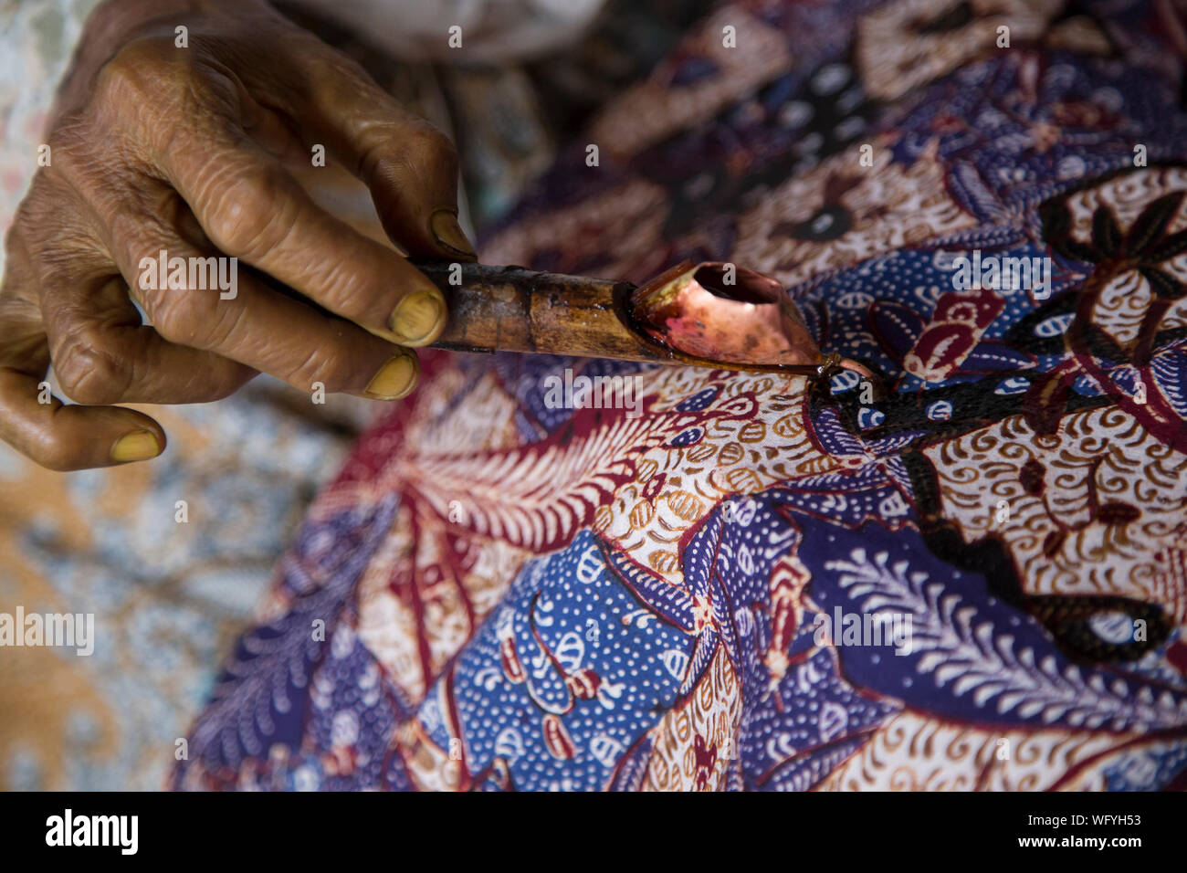 Batik workshop hi-res stock photography and images - Alamy