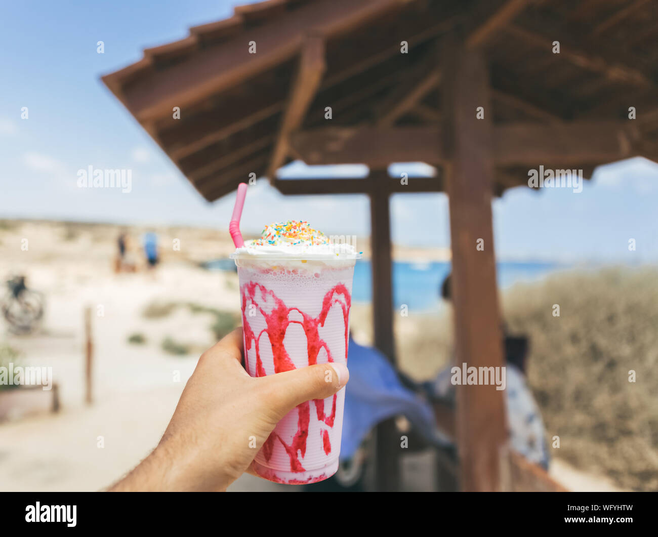 Holding milkshake hi-res stock photography and images - Alamy