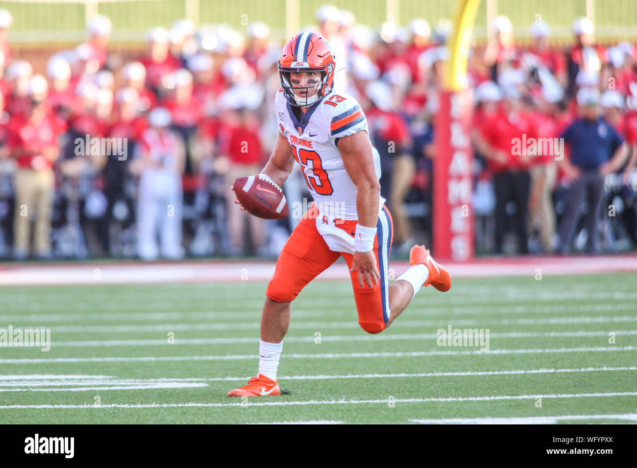 Tommy devito football quarterback hi-res stock photography and images ...
