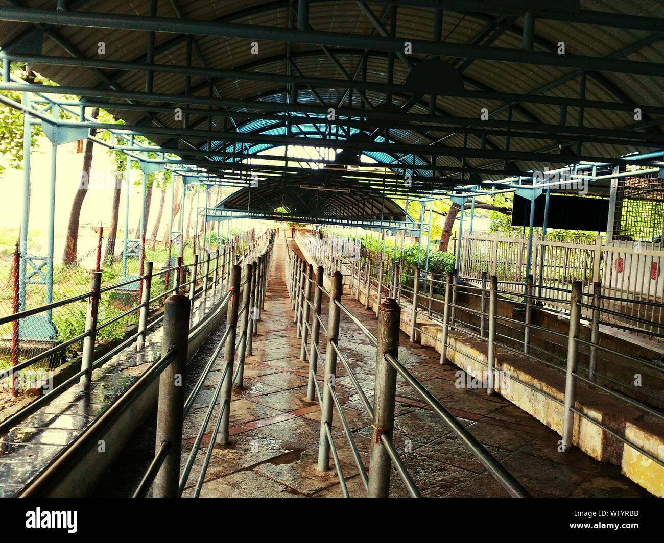Station railings hi-res stock photography and images - Alamy
