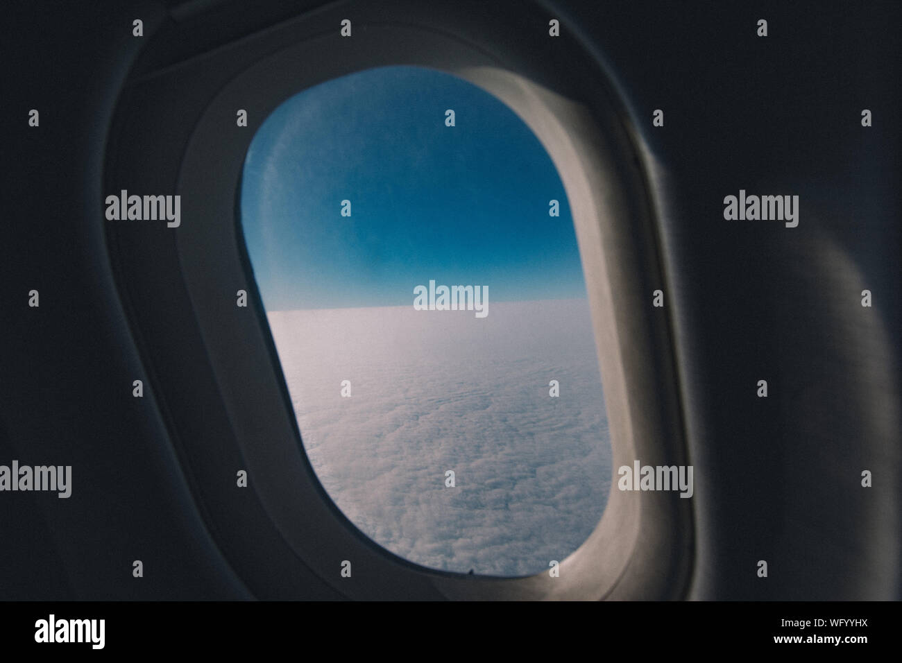 View from plane over sea hi-res stock photography and images - Alamy