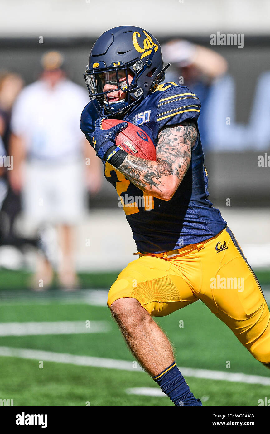 Uc berkeley memorial stadium hi-res stock photography and images - Alamy