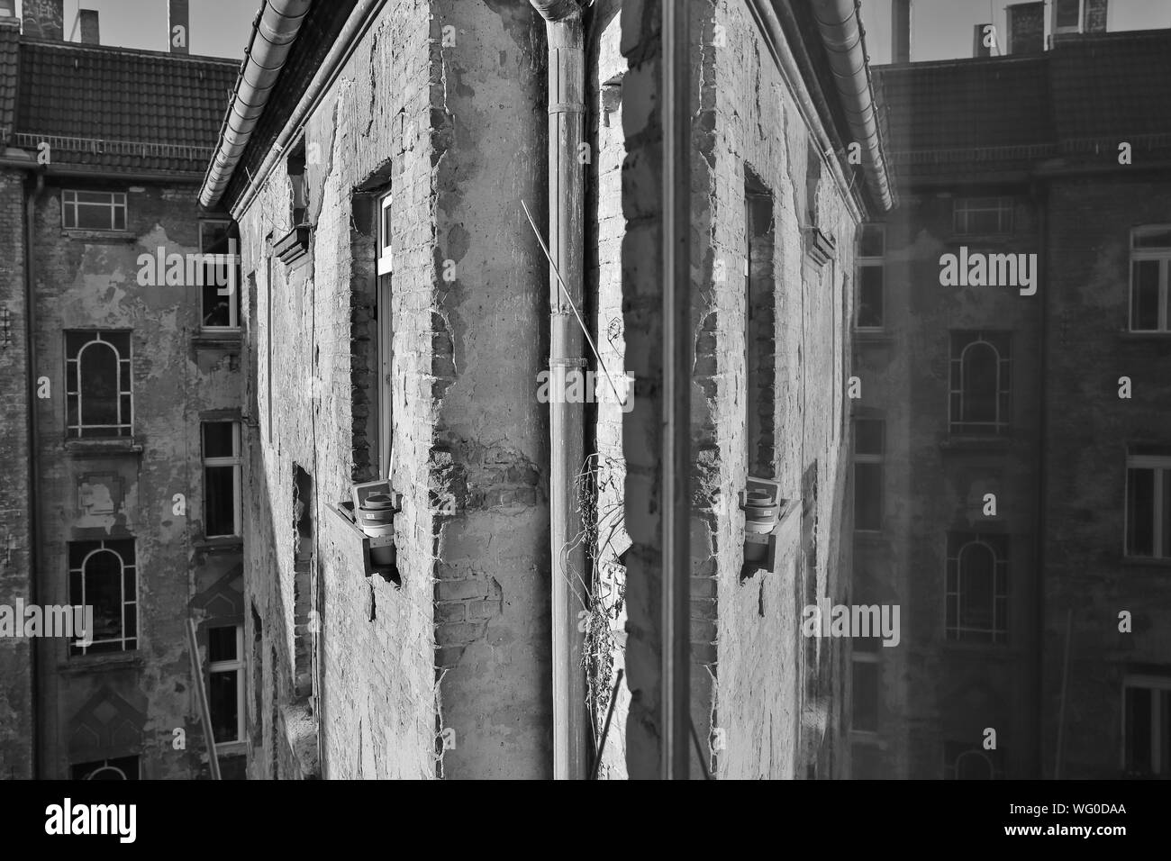 Old broken buildings Black and White Stock Photos & Images - Alamy