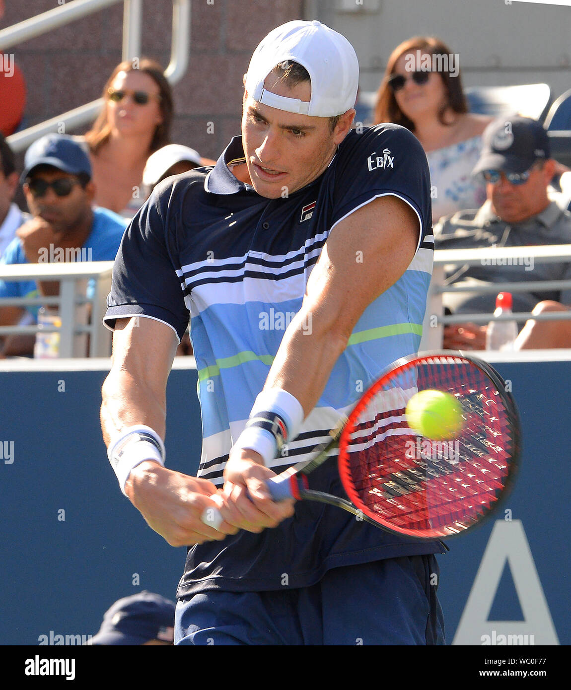 John isner hard court tennis hi-res stock photography and images - Alamy