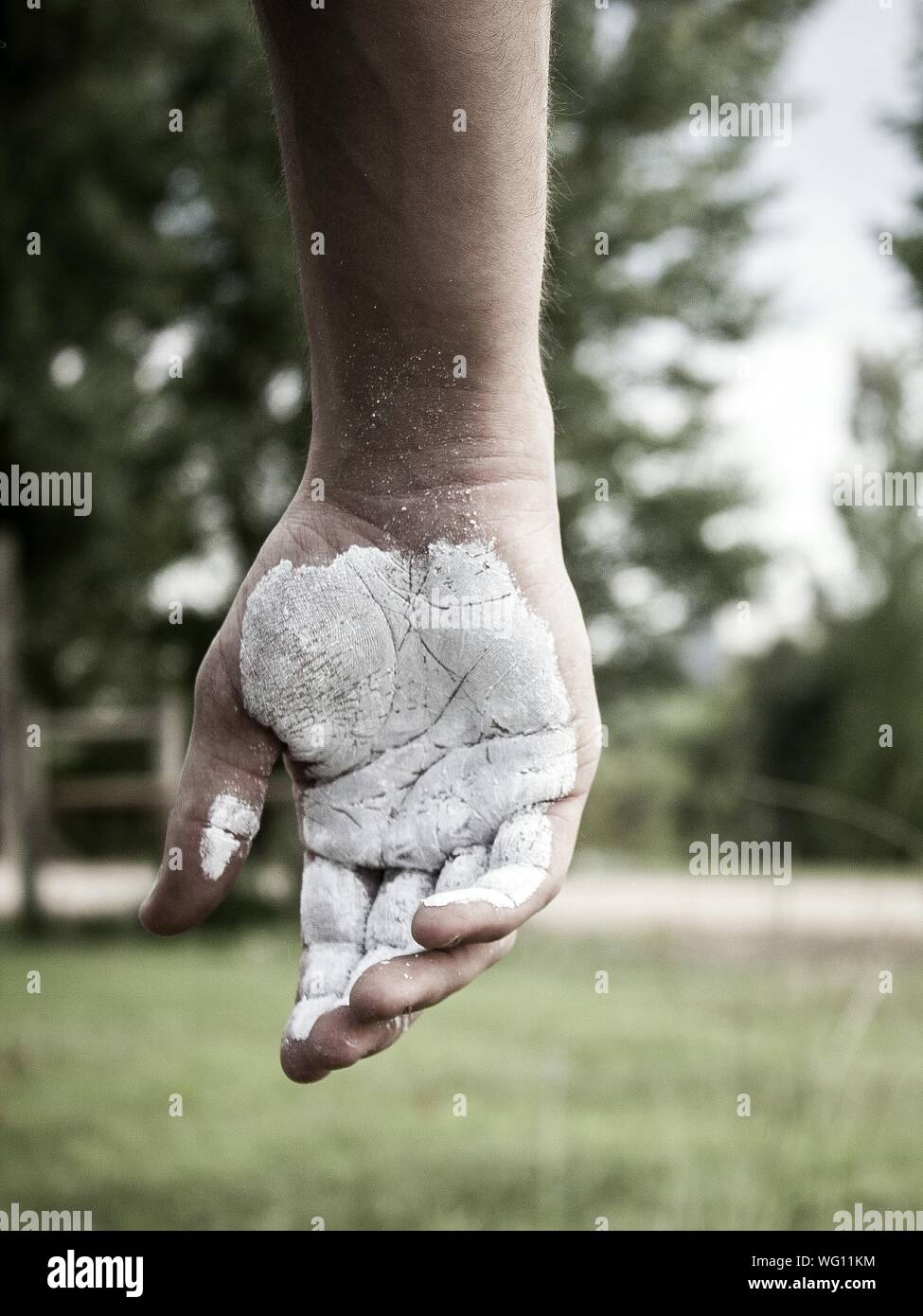 Dirty body hi-res stock photography and images - Alamy