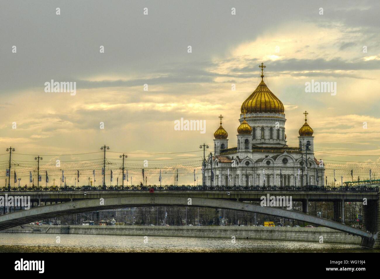 Gold arch hi-res stock photography and images - Alamy