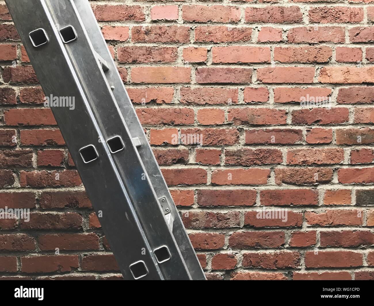 Red colored brick hi-res stock photography and images - Alamy