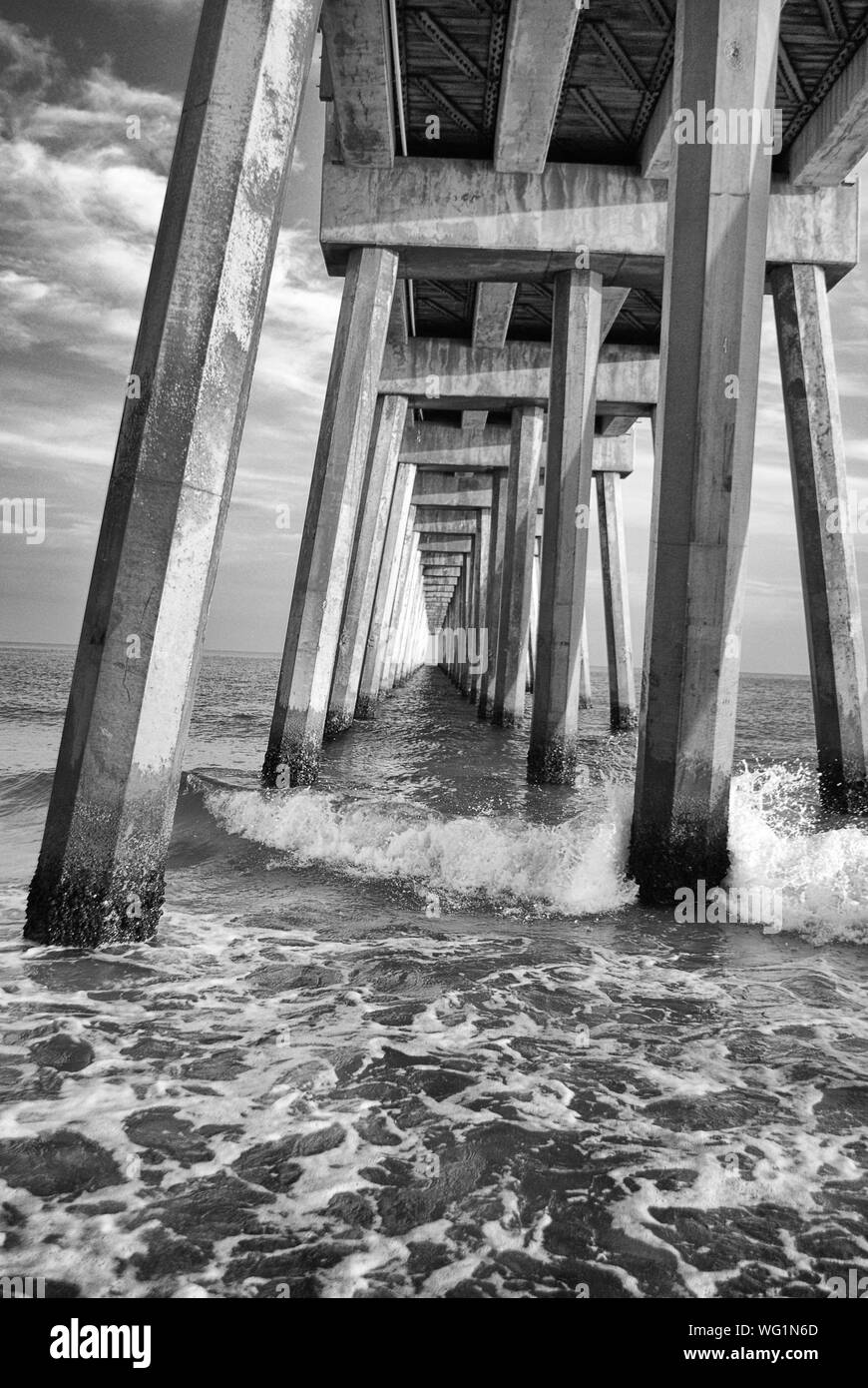 Structure of jetty Black and White Stock Photos & Images - Alamy
