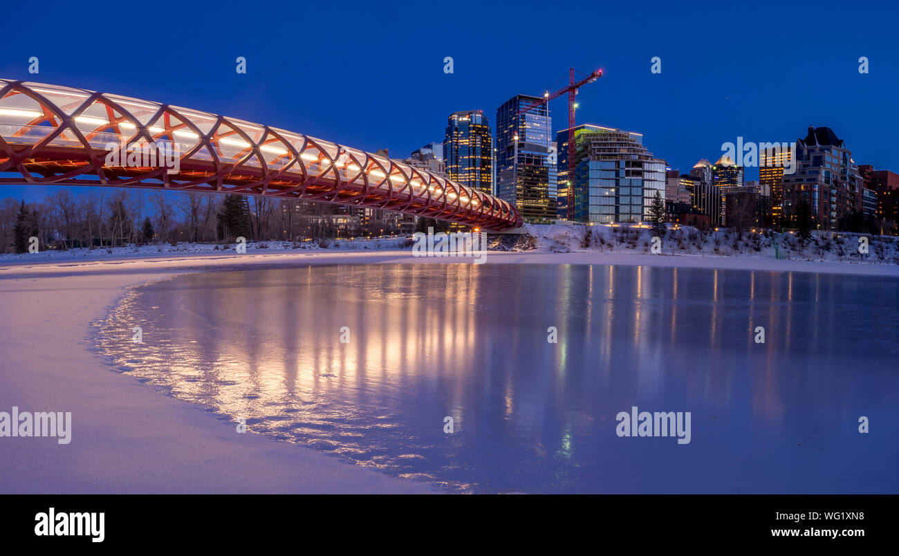 Modern urban design symbols hi-res stock photography and images - Alamy