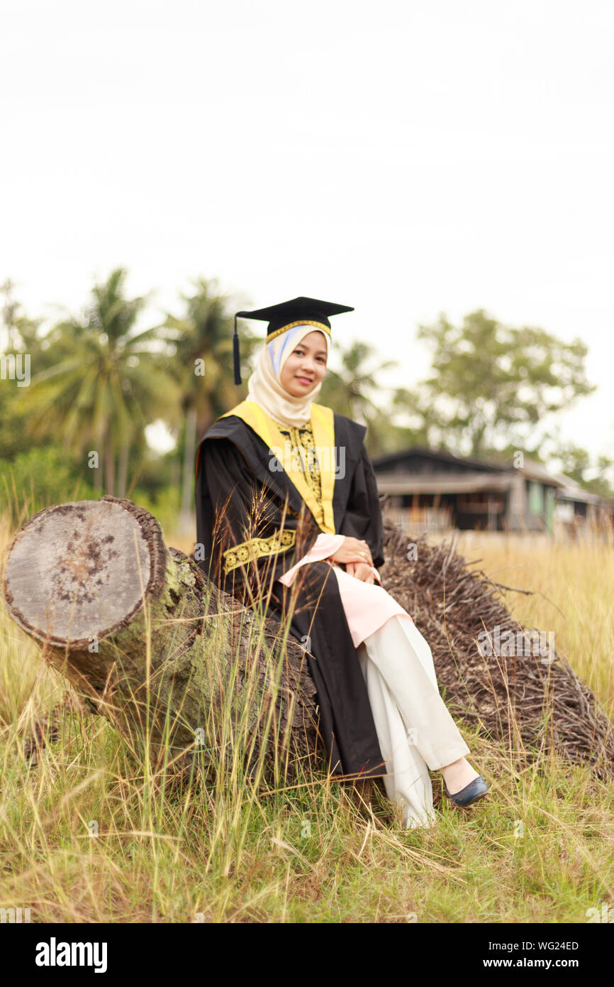 In person graduation hi-res stock photography and images - Alamy