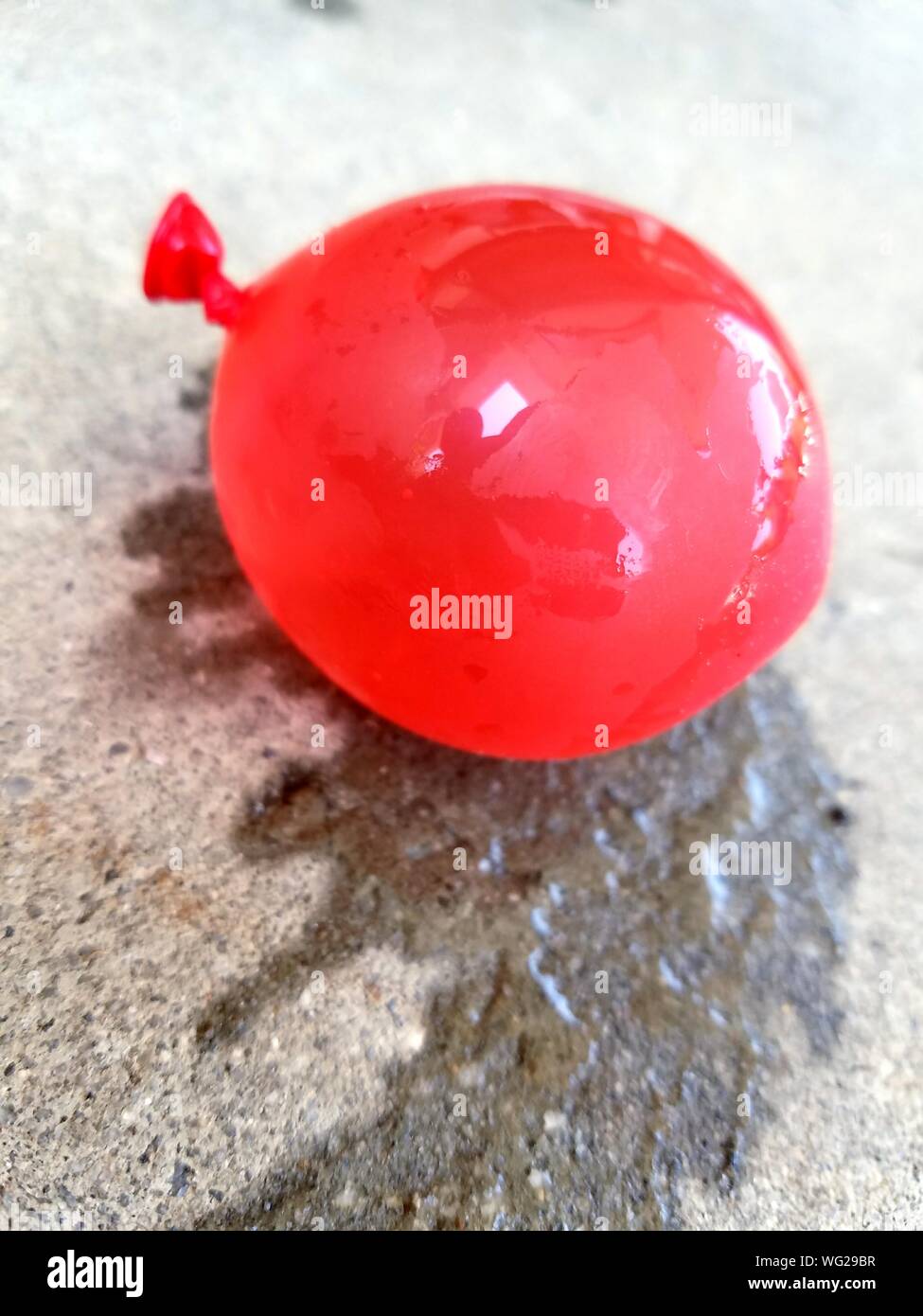 Full with water hi-res stock photography and images - Alamy