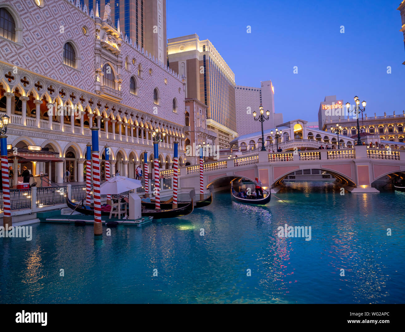 Details of the grounds and architecture of the beautiful Venetian Hotel ...