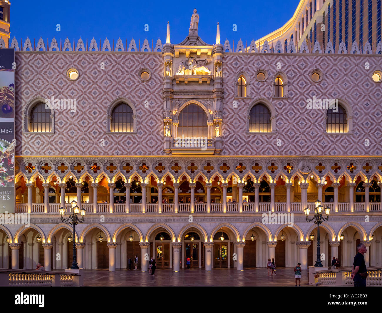 Details of the grounds and architecture of the beautiful Venetian Hotel ...