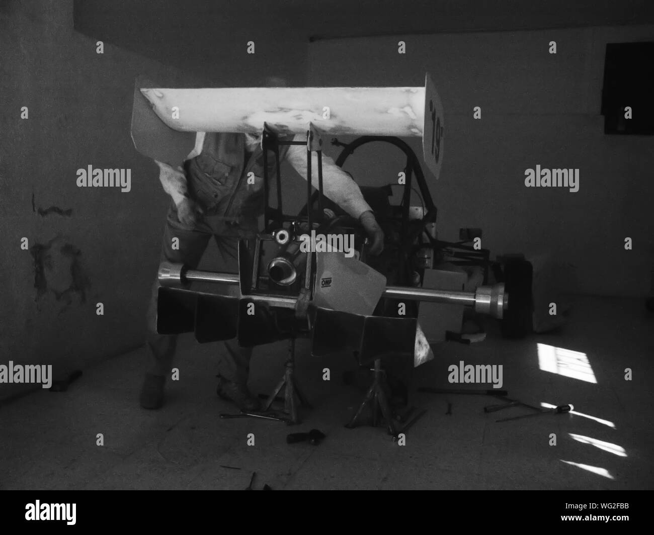 Car repairing engineer hi-res stock photography and images - Alamy