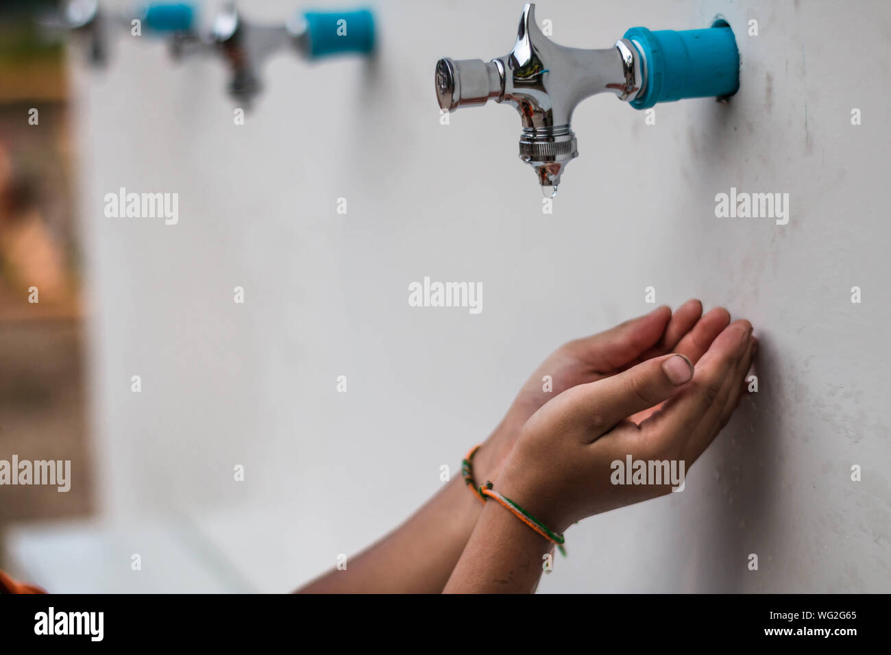 Human fountain hi-res stock photography and images - Alamy