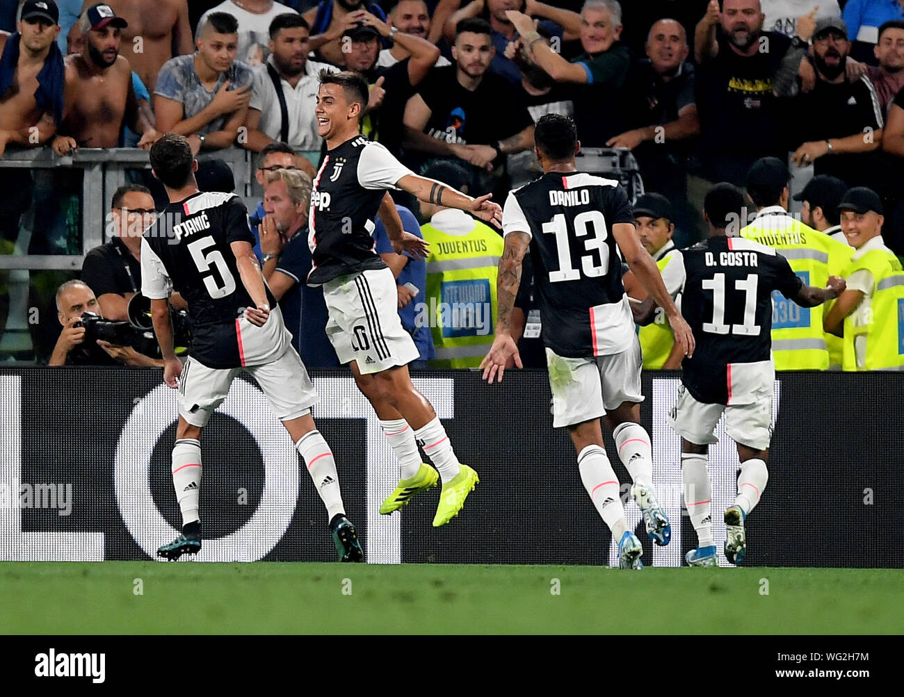 Turin, Italy. 31st Aug, 2019. FC Juventus's players celebrate their 4th ...